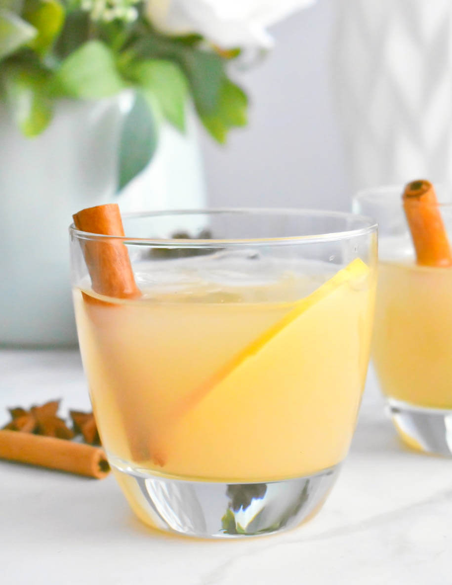 Spiced Pear Gin Fizz - Herbs & Flour