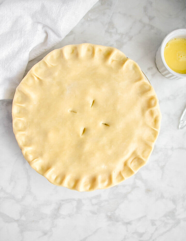 Easy Homemade Pie Crust - Herbs & Flour