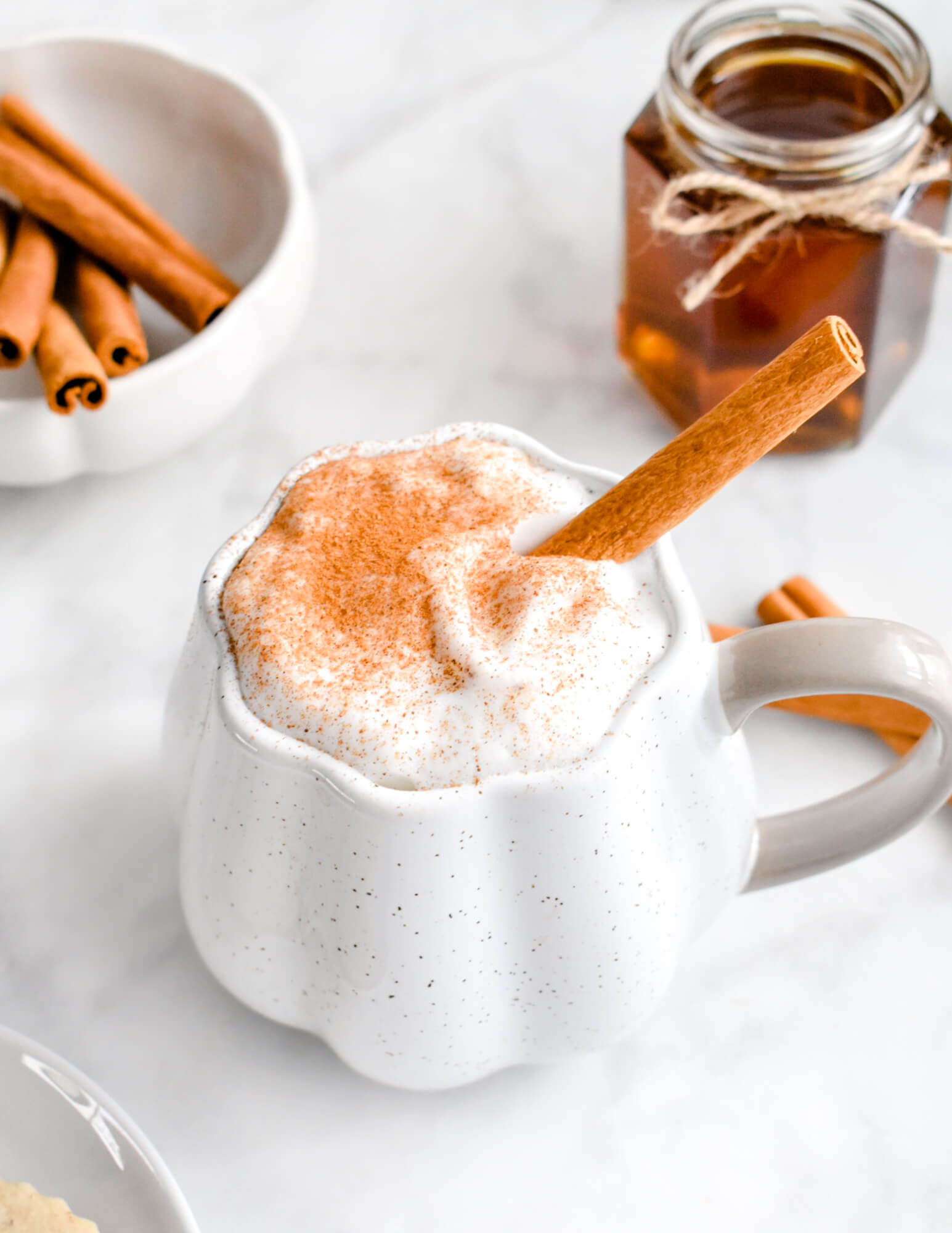 Cinnamon Dolce Latte Recipe - Herbs & Flour
