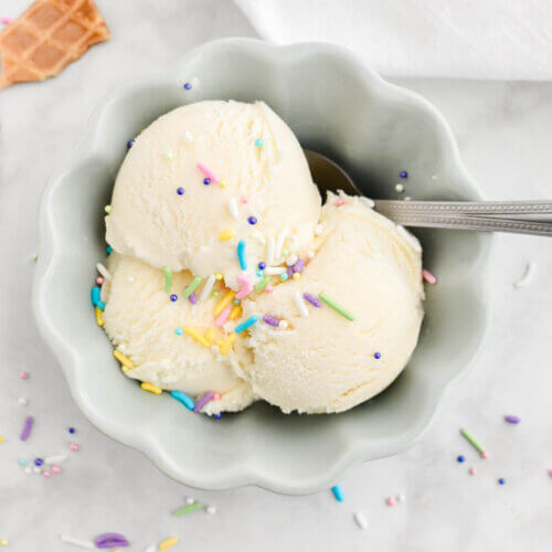 Simple Vanilla Ice Cream - Herbs & Flour